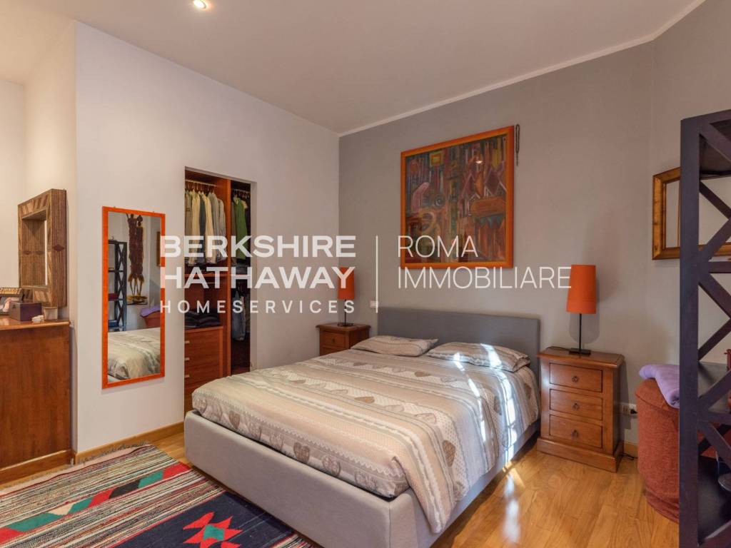 Vendita Appartamento Roma. Trilocale in piazza Tuscolo. Ottimo stato ...