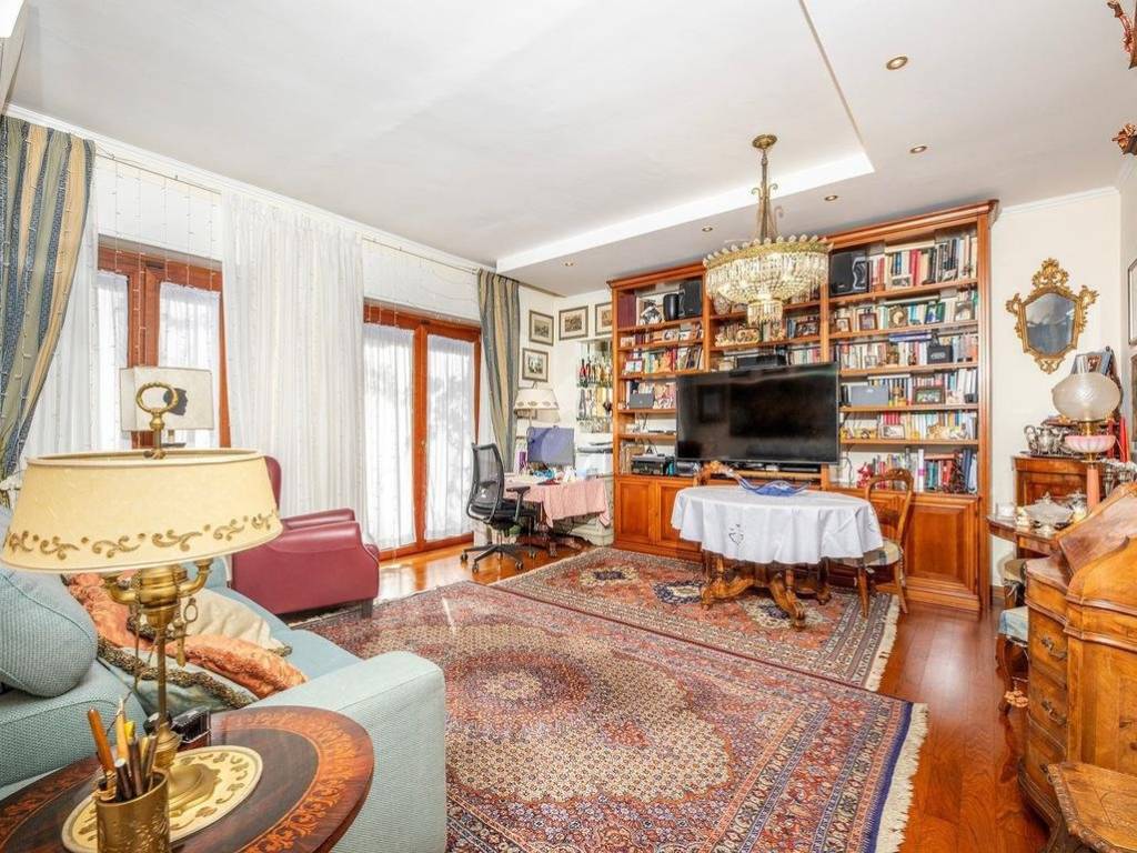 Vendita Appartamento Roma. Trilocale in via Antonio Fogazzaro 36 ...