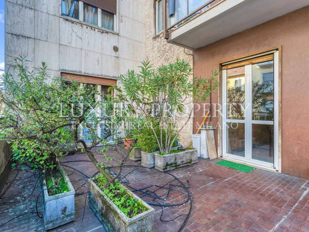 Vendita Appartamento Milano. Trilocale in via Giovanni Battista Casella ...