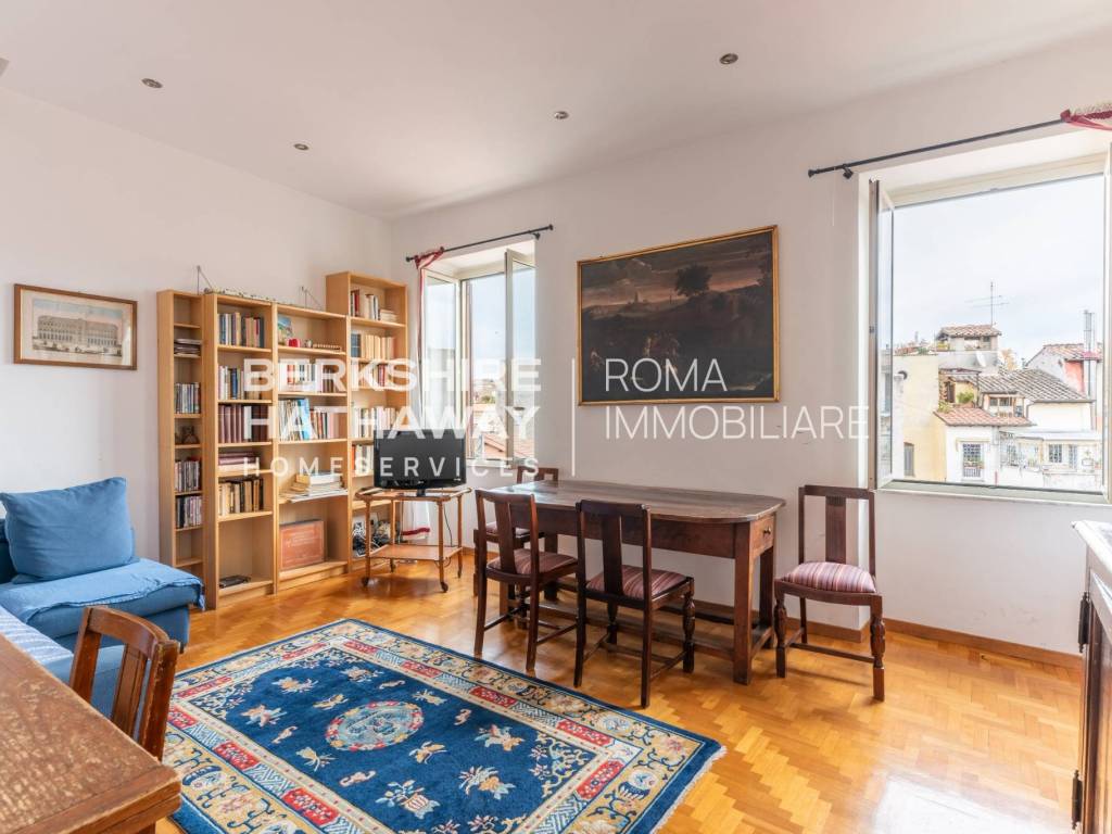 Vendita Appartamento Roma. Trilocale in via della Scala. Ottimo stato ...