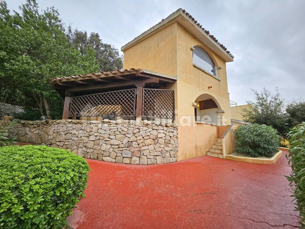 Vendita Appartamento Olbia. Trilocale in via Sisinio Fundoni. Buono ...