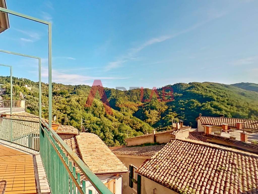 Vendita Appartamento Gerano. Trilocale in via del Palazzo. Buono stato ...