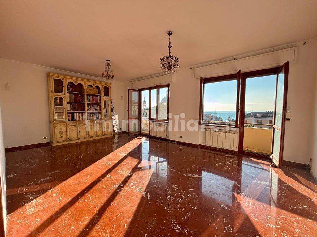 Affitto Appartamento Genova. Quadrilocale in via Martiri della Libertà ...