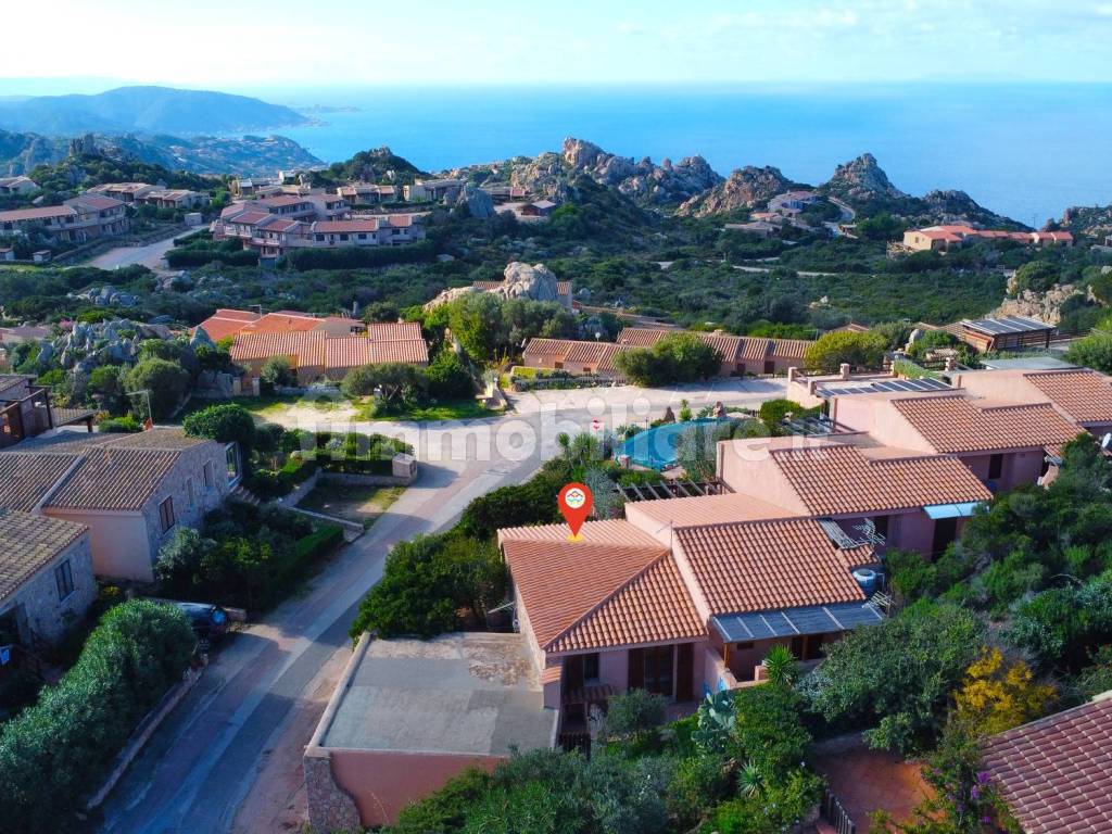 Vendita Villa a schiera in via Li Streghi snc Trinità d'Agultu e ...