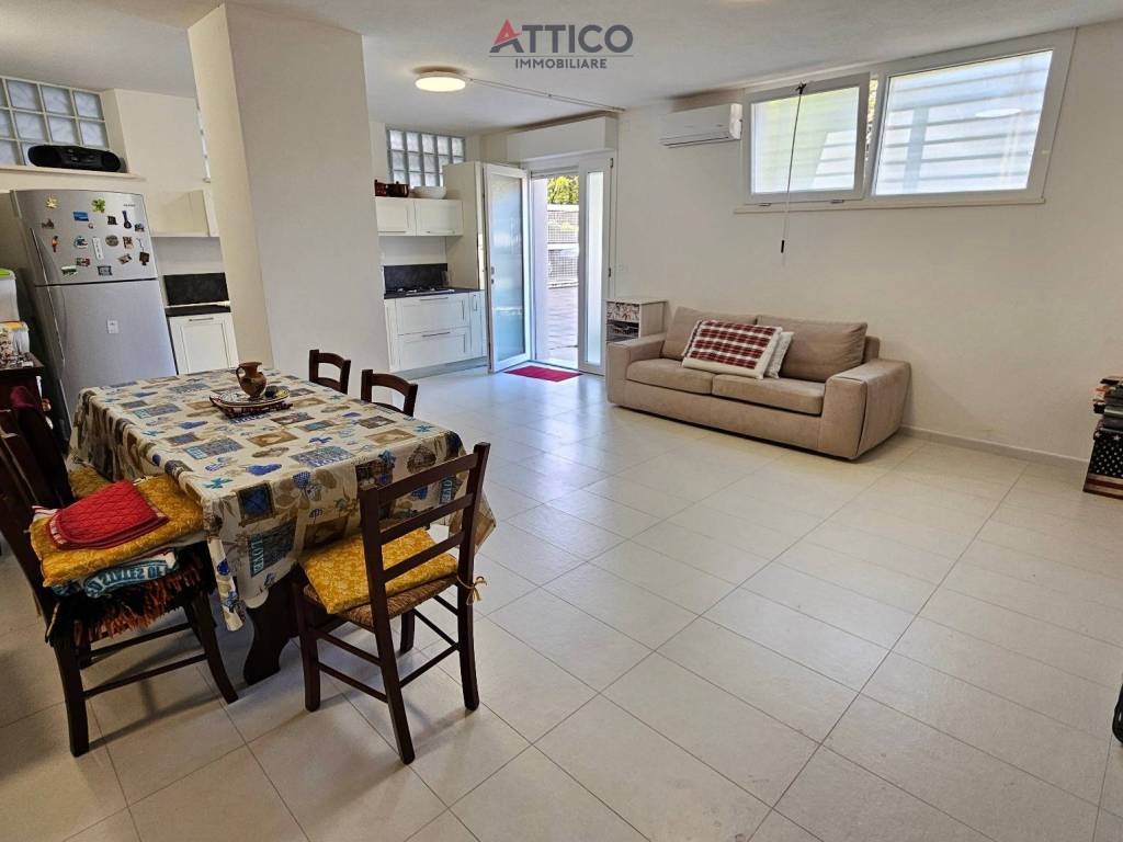 Vendita Appartamento Sassari. Monolocale in via Gavino Matta 2r. Nuovo ...