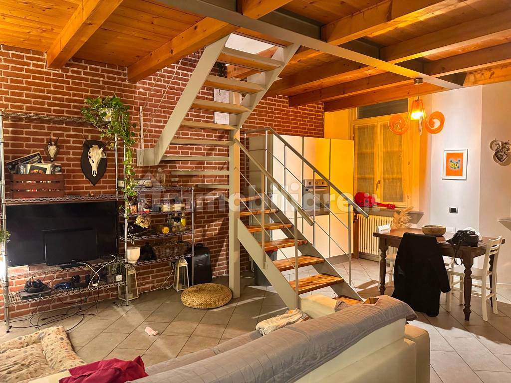 Affitto Appartamento Pavia. Trilocale in via Antonio Giovanni Scopoli ...