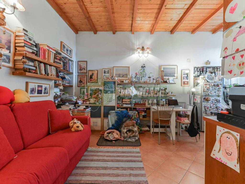 Vendita Appartamento Vimercate. Monolocale in via Moriano 10. Buono stato, primo piano, posto ...