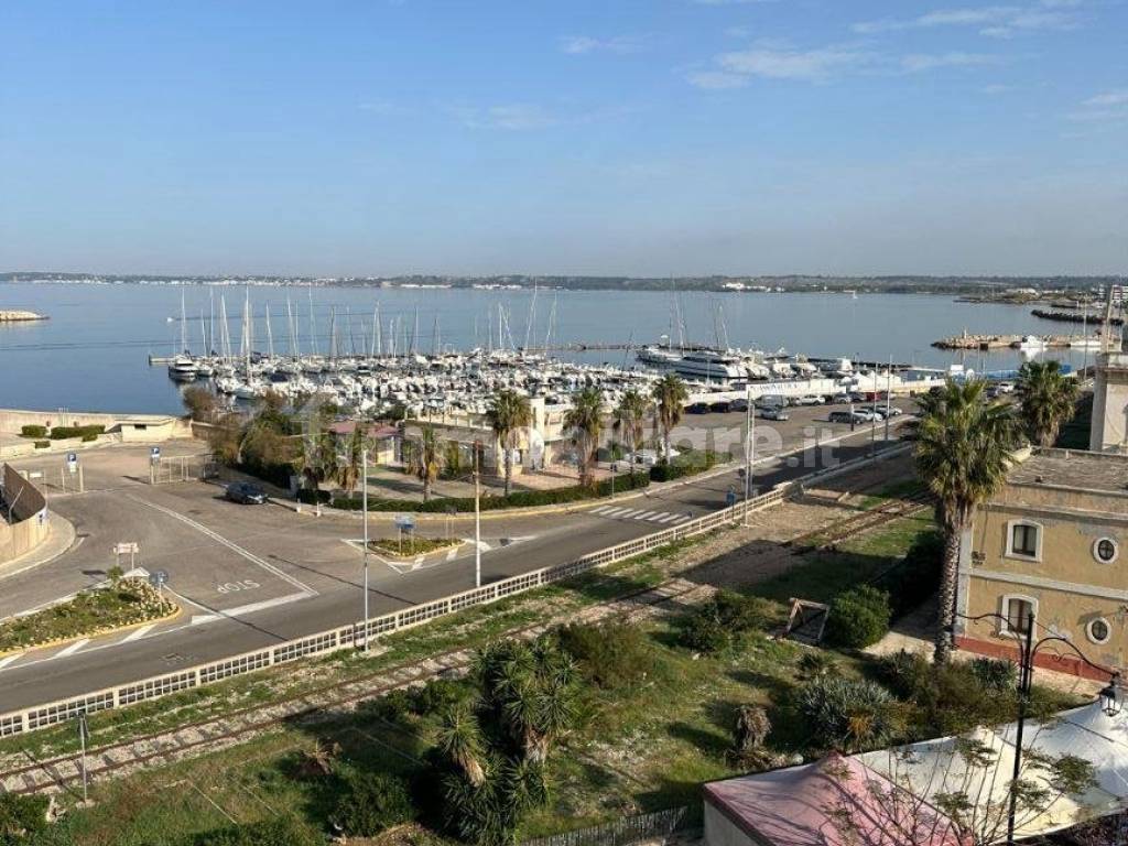 Vendita Appartamento in corso Roma 160. Gallipoli. Da ristrutturare ...