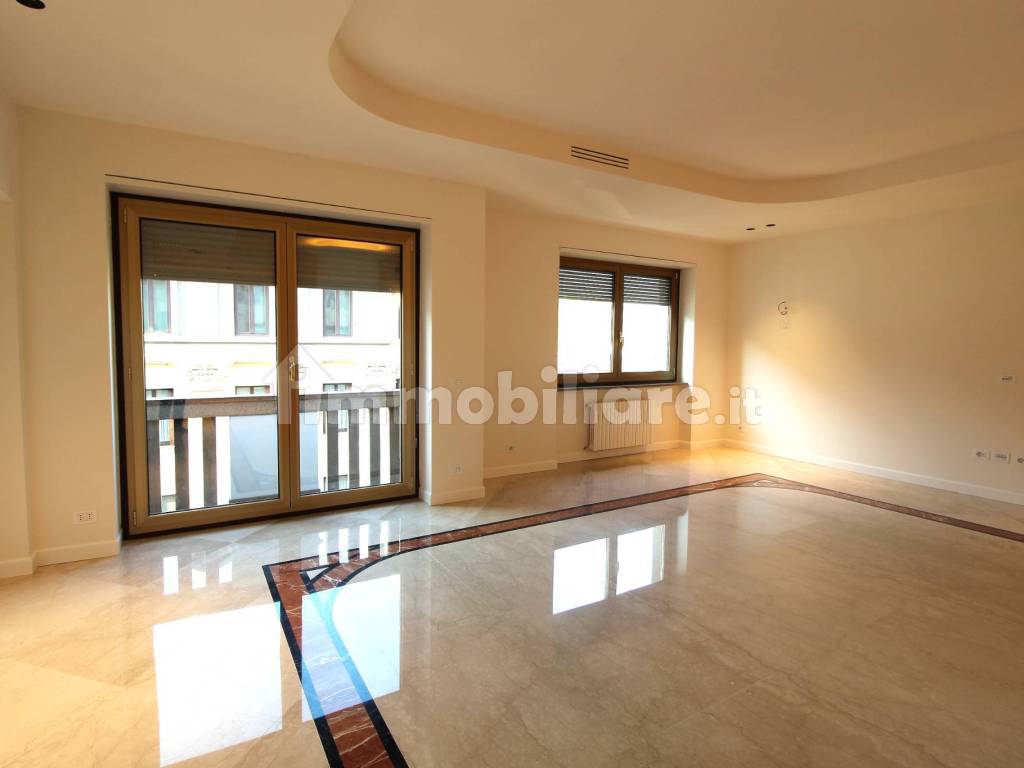 Affitto Appartamento Milano. Trilocale in via Pietro Verri 6. Ottimo ...