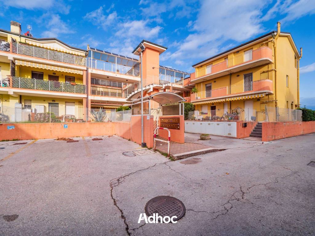 Vendita Appartamento Fano. Trilocale in Strada Nazionale Adriatica Sud ...