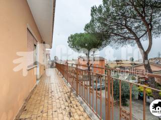 Case in vendita in zona Case Rosse, Roma - Immobiliare.it