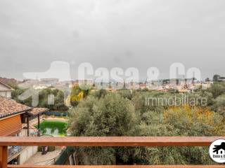 Case in vendita in zona Case Rosse, Roma - Immobiliare.it