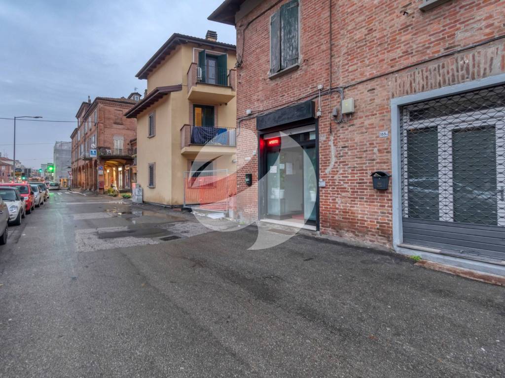 Locale commerciale via Giuseppe Massarenti 155/c, Bologna, Rif ...