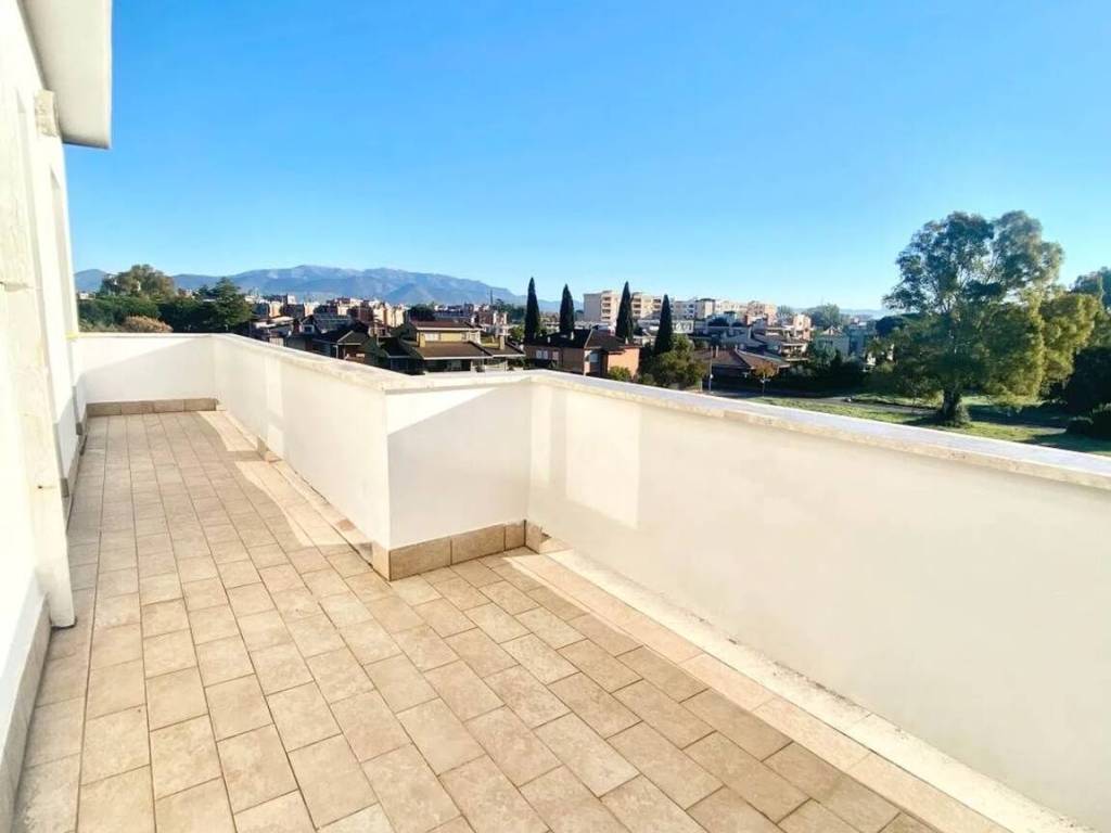 Vendita Attico in via Palermo 2 Latina. Buono stato, con terrazza, rif ...