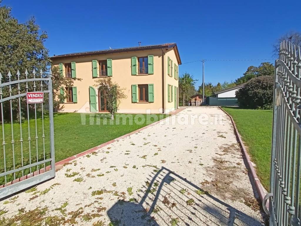 Vendita Villa unifamiliare in via Galeazza 2836 San Felice sul Panaro ...