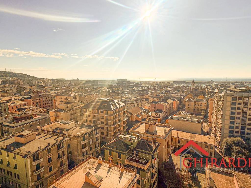 Affitto Appartamento Genova. Trilocale in viale Carlo Canepa 12. Buono ...