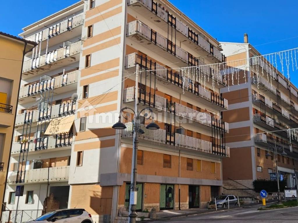 Vendita Appartamento Potenza. Trilocale in corso Giuseppe Garibaldi 32 ...