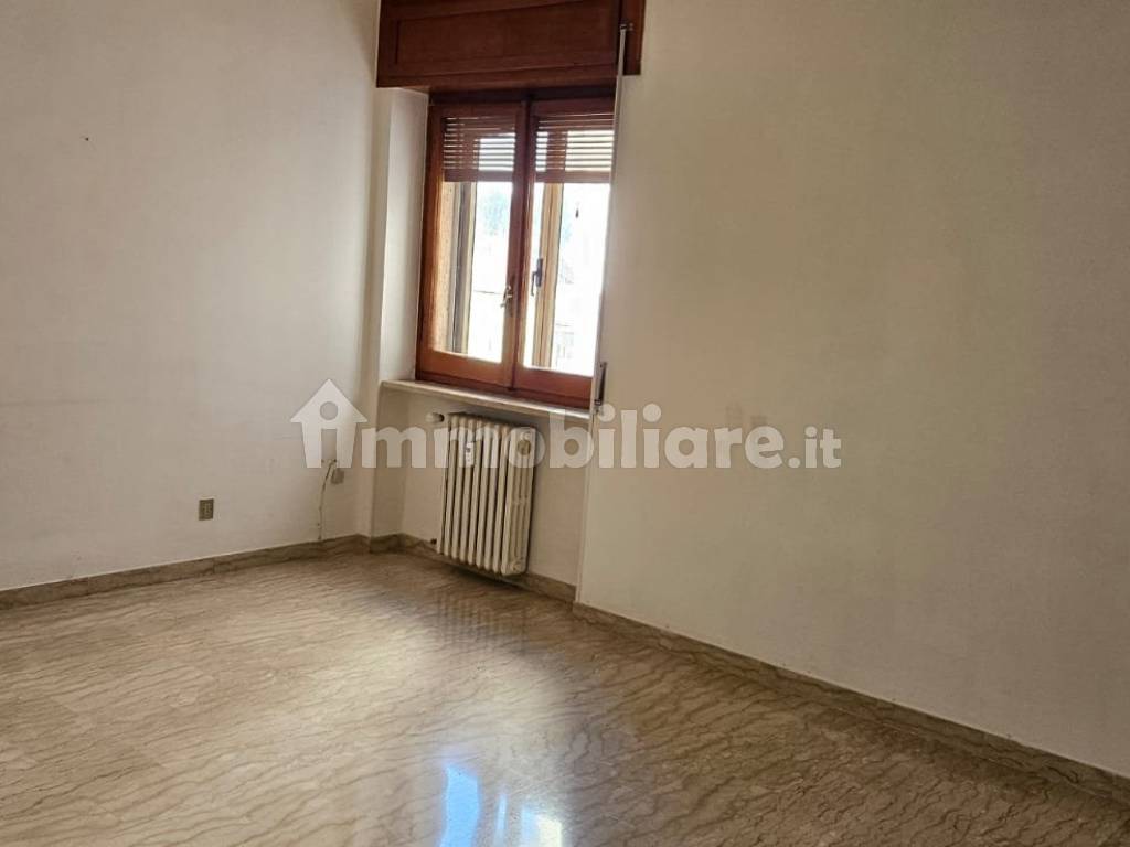 Vendita Appartamento Potenza. Trilocale in corso Giuseppe Garibaldi 32 ...