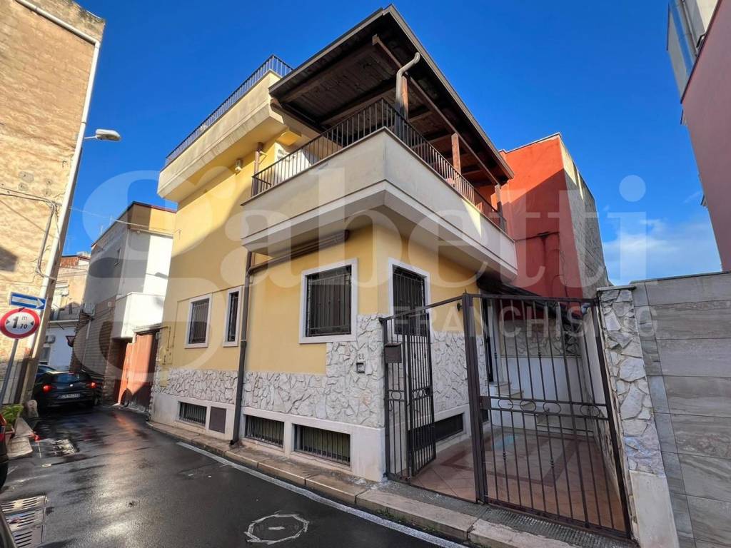 Vendita Terratetto unifamiliare in via Daniele Manin Bitritto. Ottimo ...
