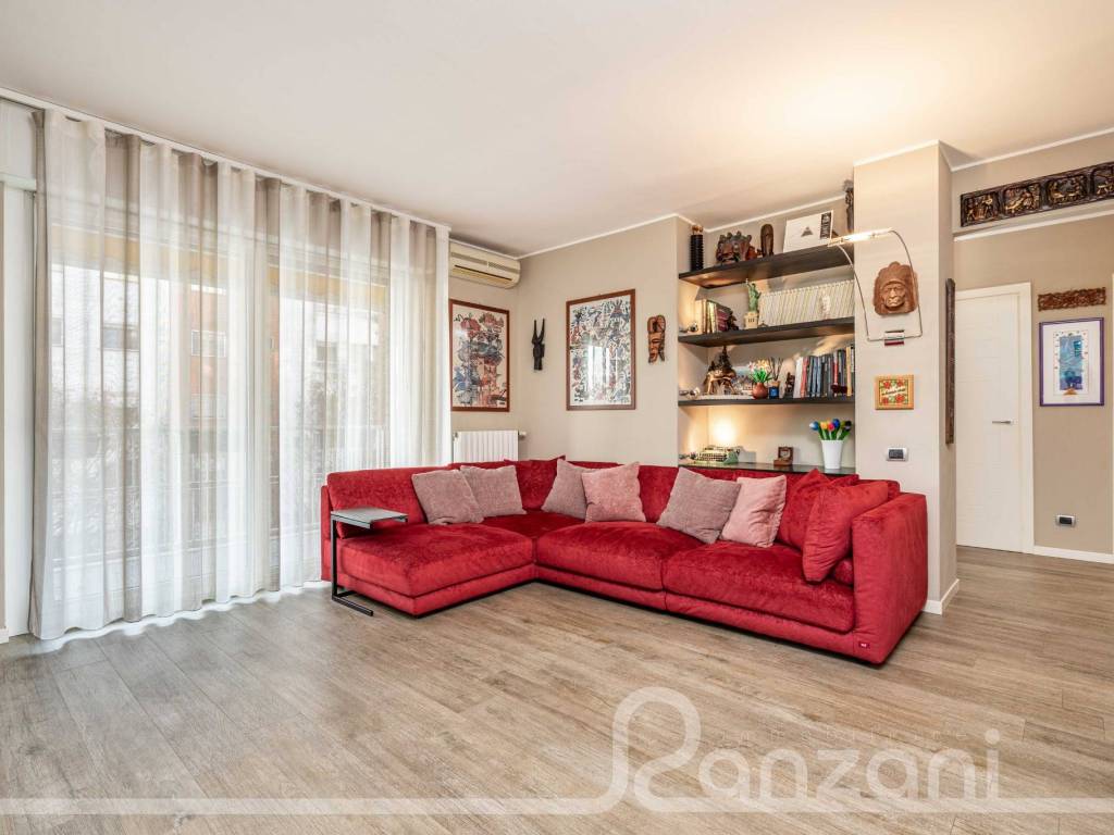 Vendita Appartamento Milano. Trilocale in via Carlo Perini 19. Ottimo ...