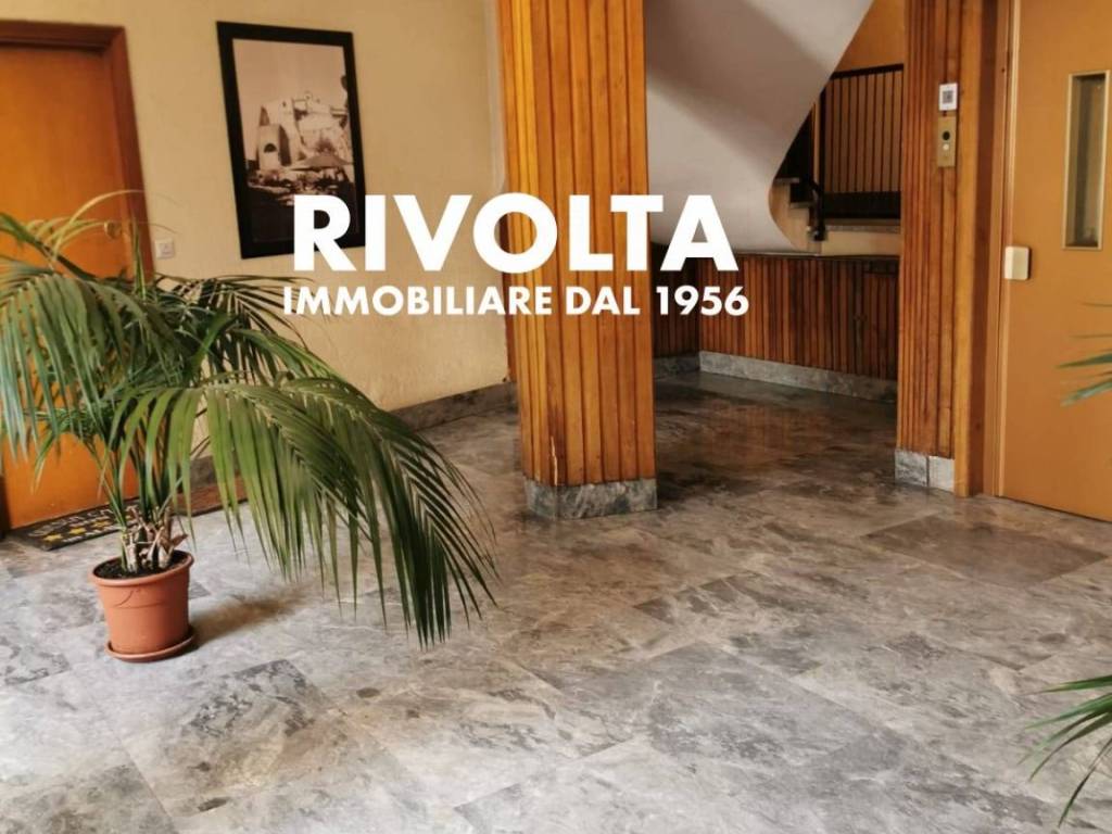 Affitto Appartamento Roma. Trilocale in via Giuseppe Mangili. Ottimo ...