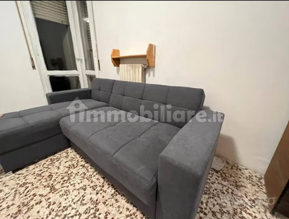 Rent Apartment Reggio Emilia. 2-room flat in via William Bertoni ...