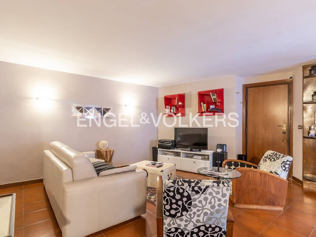 Vendita Appartamento Roma. Bilocale in via della Luce. Ottimo stato ...