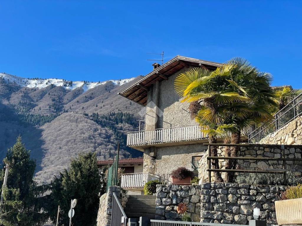 Vendita Terratetto plurifamiliare in Str. della Luna 71 Riva del Garda ...