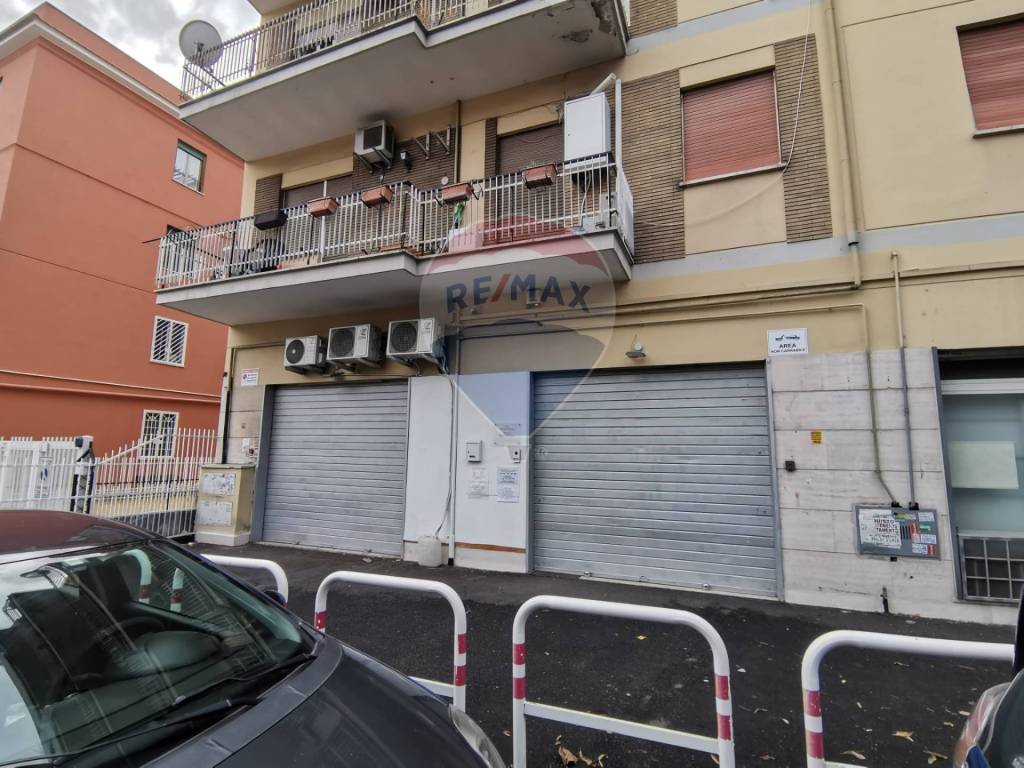 Locale commerciale, Roma, Rif. 117266871 - Immobiliare.it