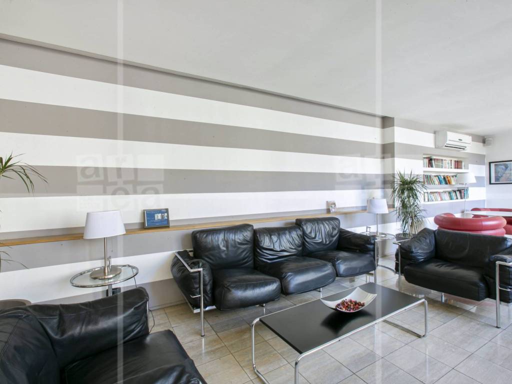 Hotel via Monte Altissimo 20, Roma, Rif. 117281155 - Immobiliare.it