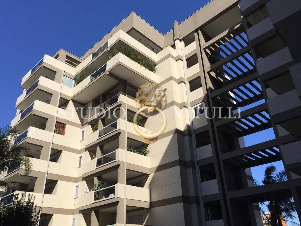 Vendita Attico in via Giuseppe Capruzzi 316 Bari. Ottimo stato, posto ...