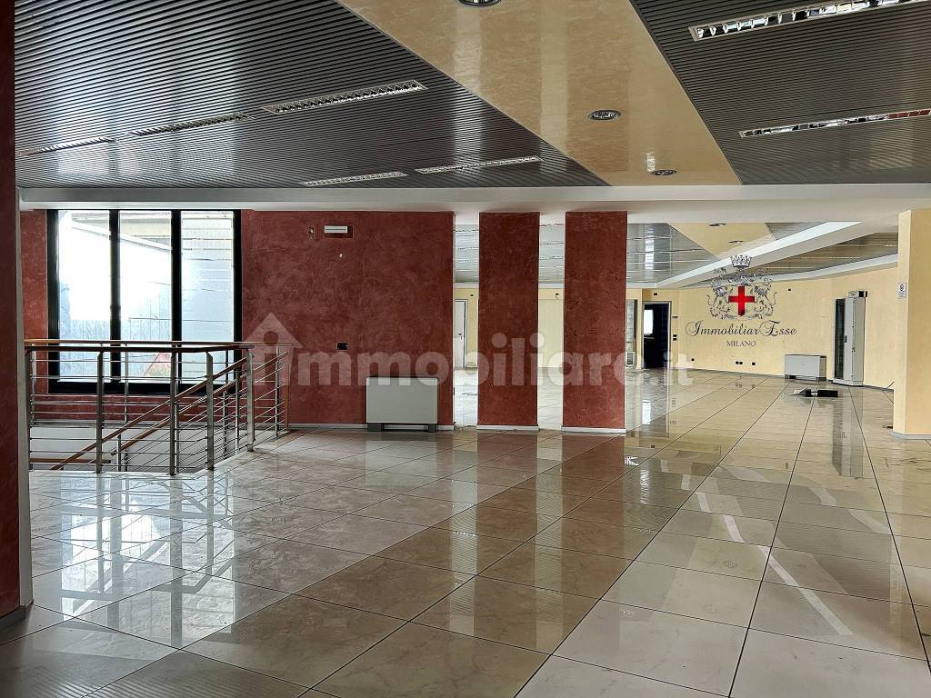 Locale commerciale via Pietro Andrea Saccardo 1, Milano, Rif. 117288447 ...