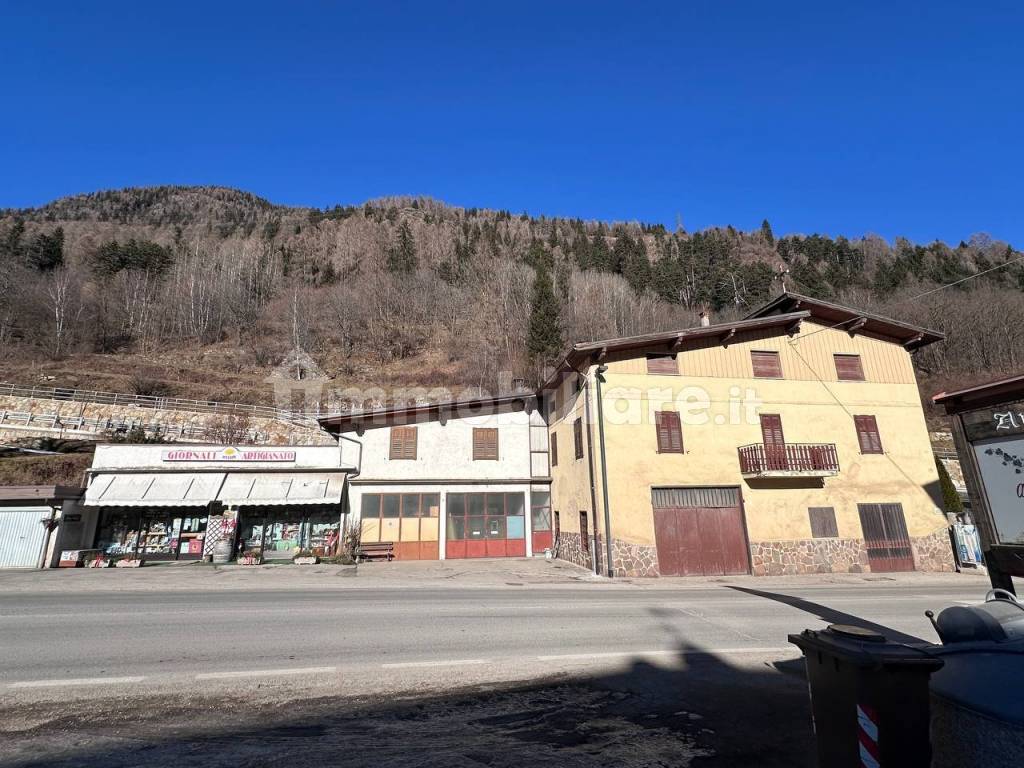 Palazzo - Edificio via Guglielmo Marconi 49, Ossana, Rif. 117322541 ...