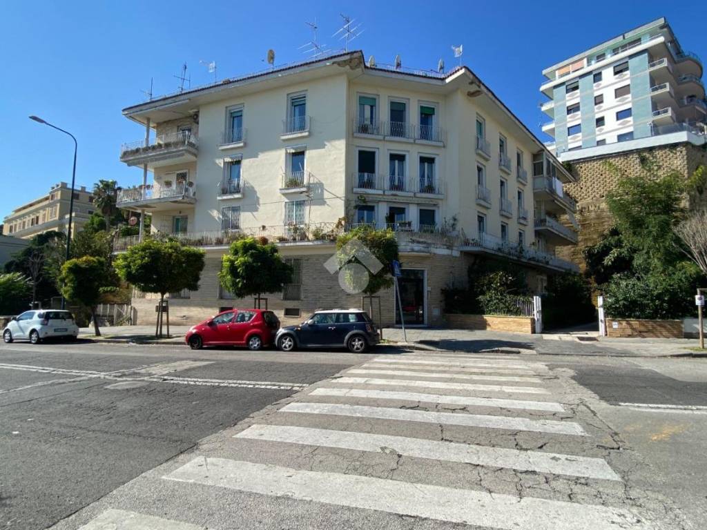 Vendita Appartamento Napoli. Quadrilocale in via Francesco Petrarca 119 ...