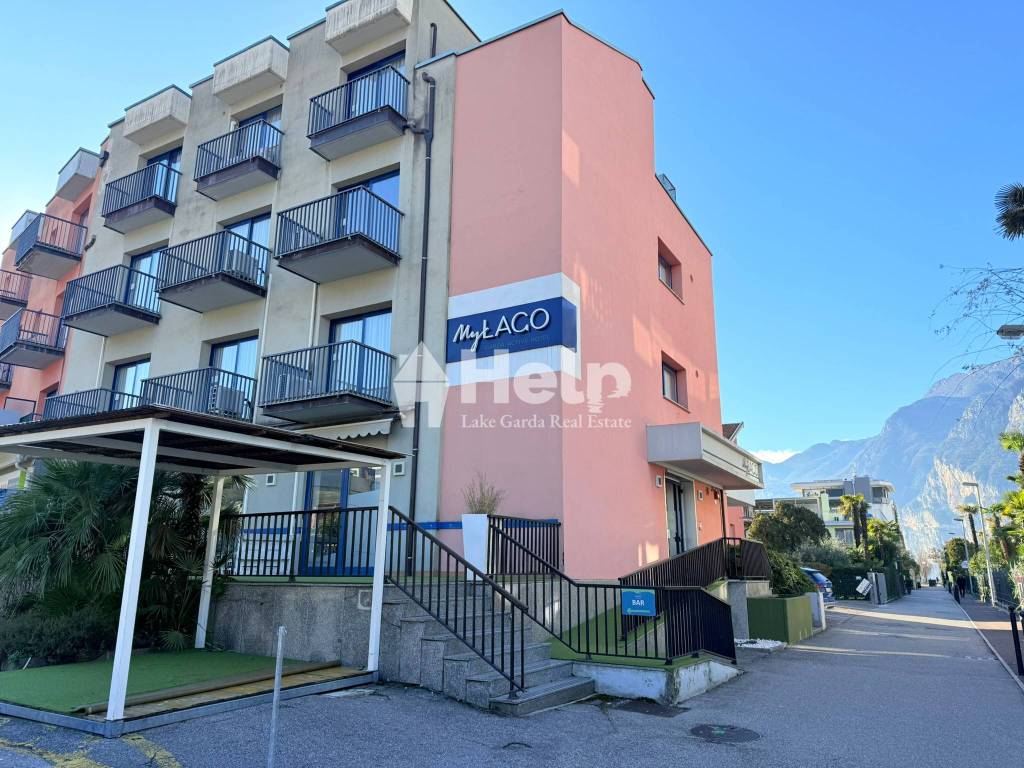 Locale commerciale via Franz Kafka 1, Riva del Garda, Rif. 117388785 ...