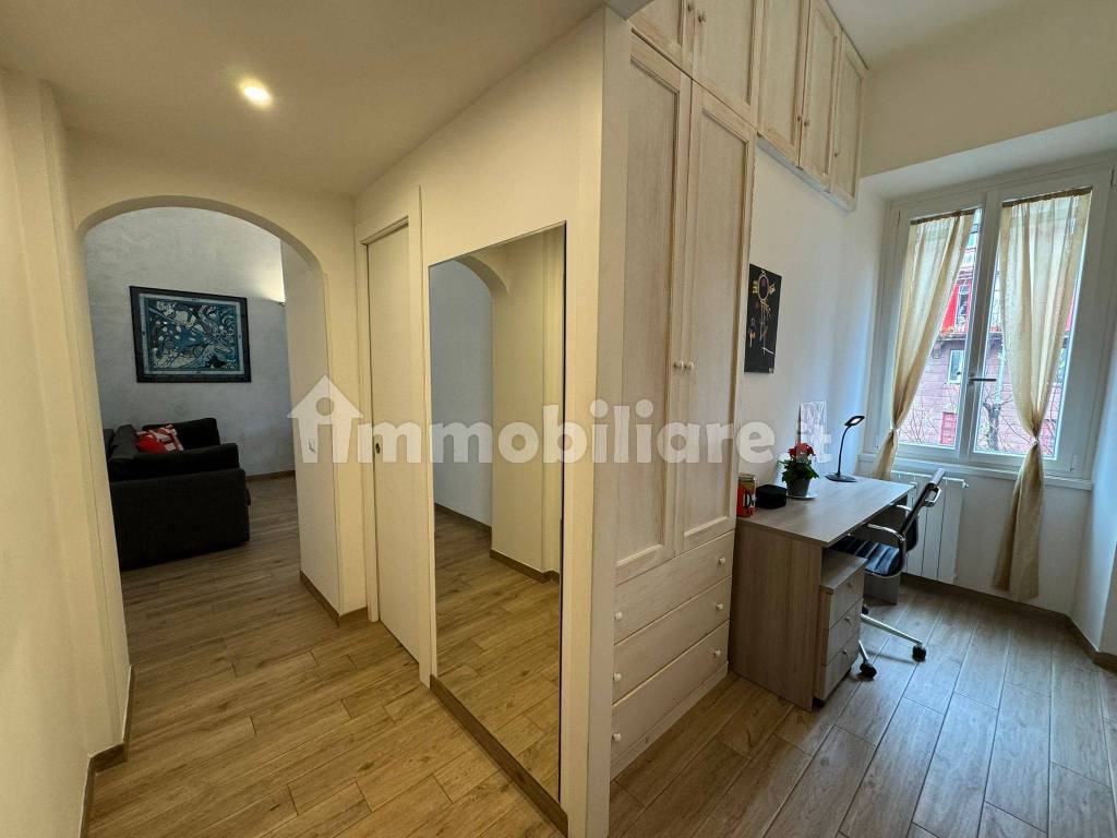 Affitto Appartamento Roma. Bilocale in via Taranto. Primo piano ...