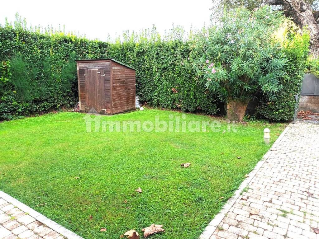 Vendita Terratetto unifamiliare in via Ivo Lazzeri 12 San Giuliano ...