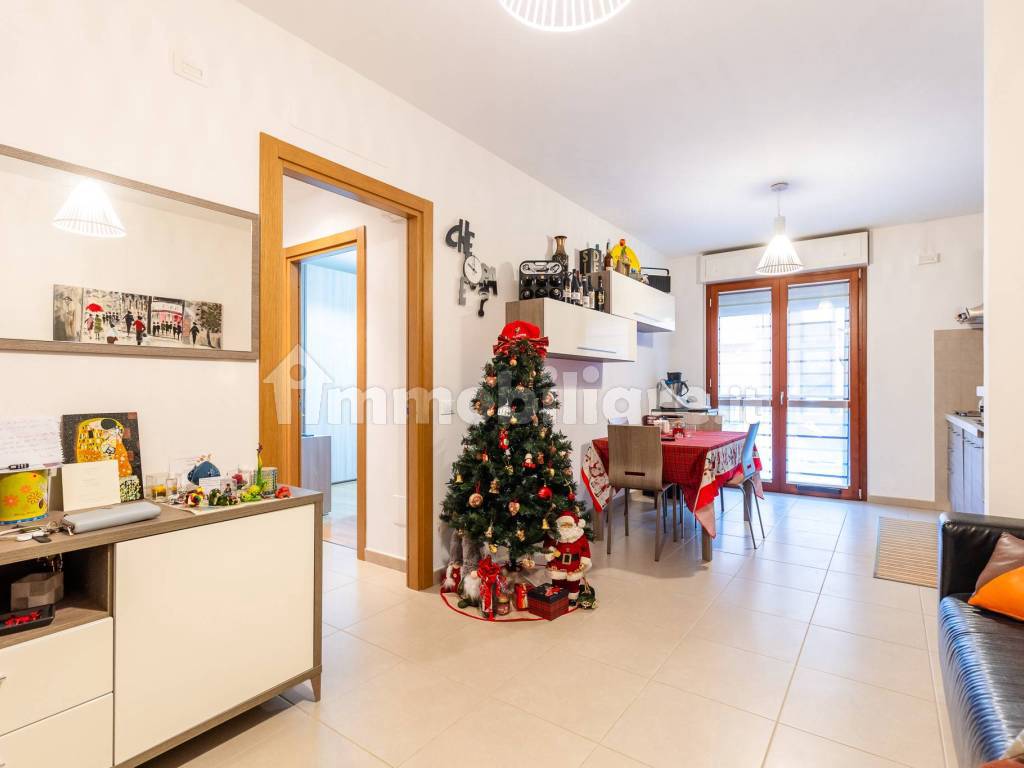 Vendita Appartamento Roma. Bilocale in via Marcello Palmisano 94 ...