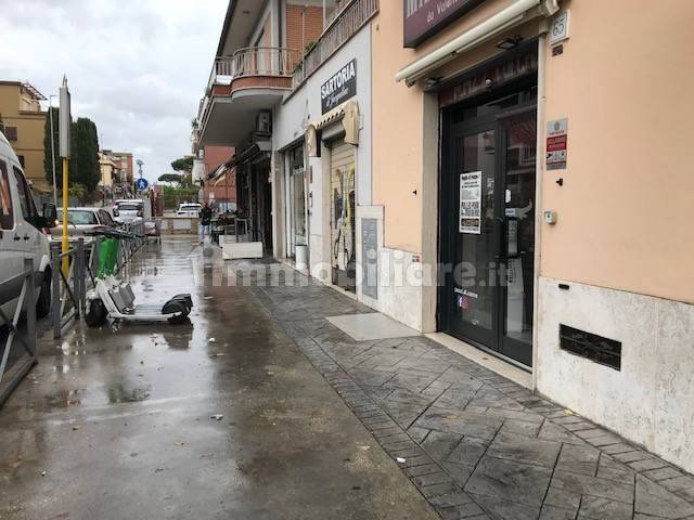 Locale commerciale via Cornelia, Roma, Rif. 117465903 - Immobiliare.it