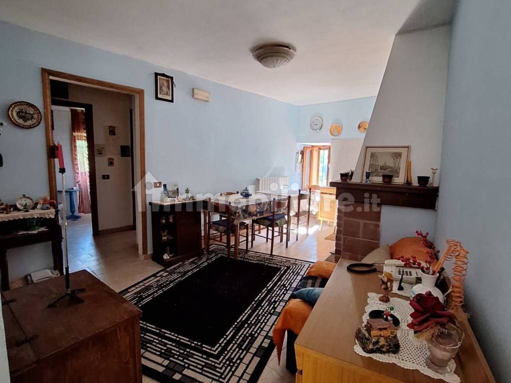 Vendita Villa unifamiliare in cammoro Sellano. Da ristrutturare, 95 m² ...