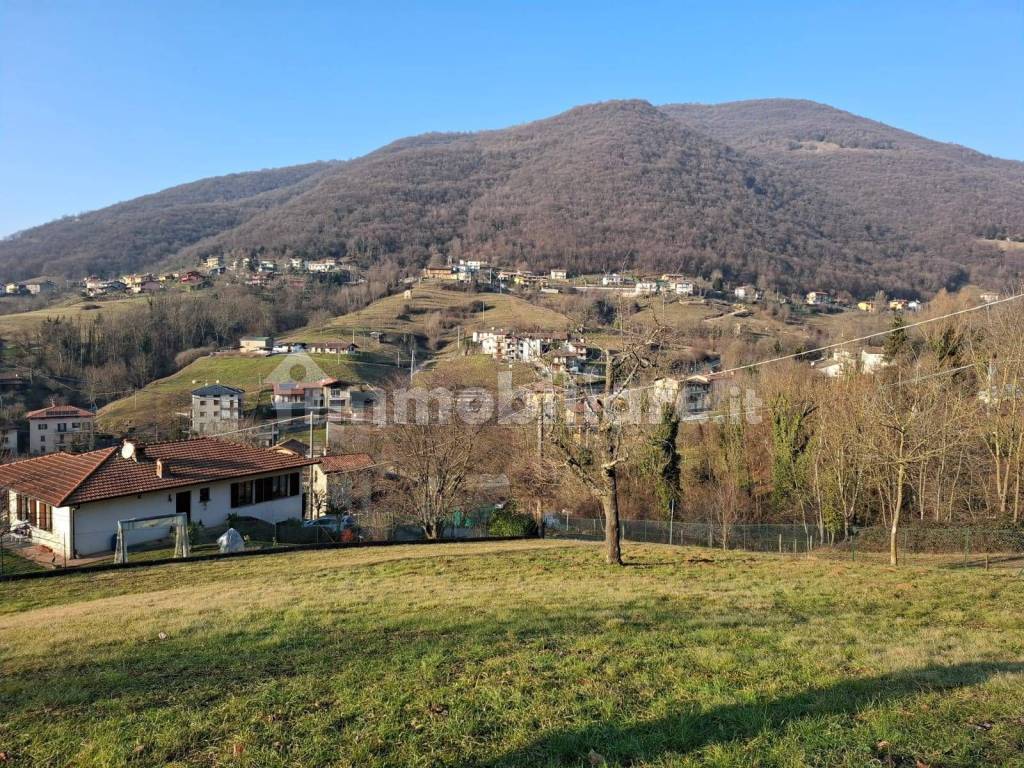 Terreno edificabile via Lunga, Albino, rif. 117514367 - Immobiliare.it