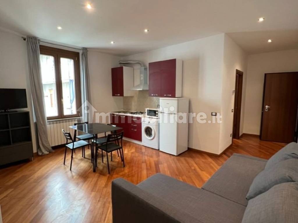 Affitto Appartamento Milano. Trilocale in via Publio Rutilio Rufo 10 ...