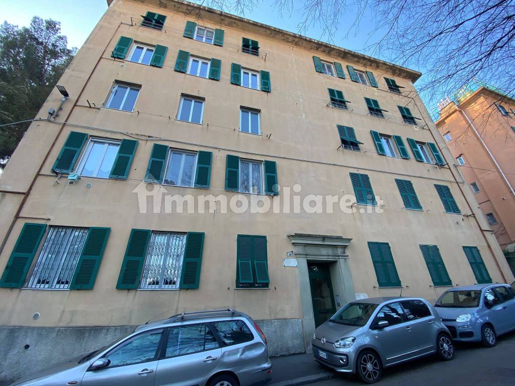 Vente Appartement en via Carso 14/9. Gênes. À rénover, deuxième étage ...