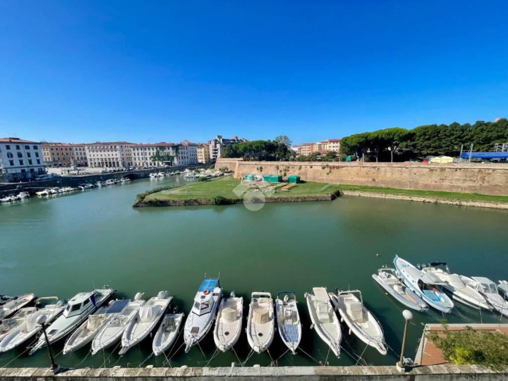 Vendita Appartamento in via Scali delle Cantine 46. Livorno. Da ...