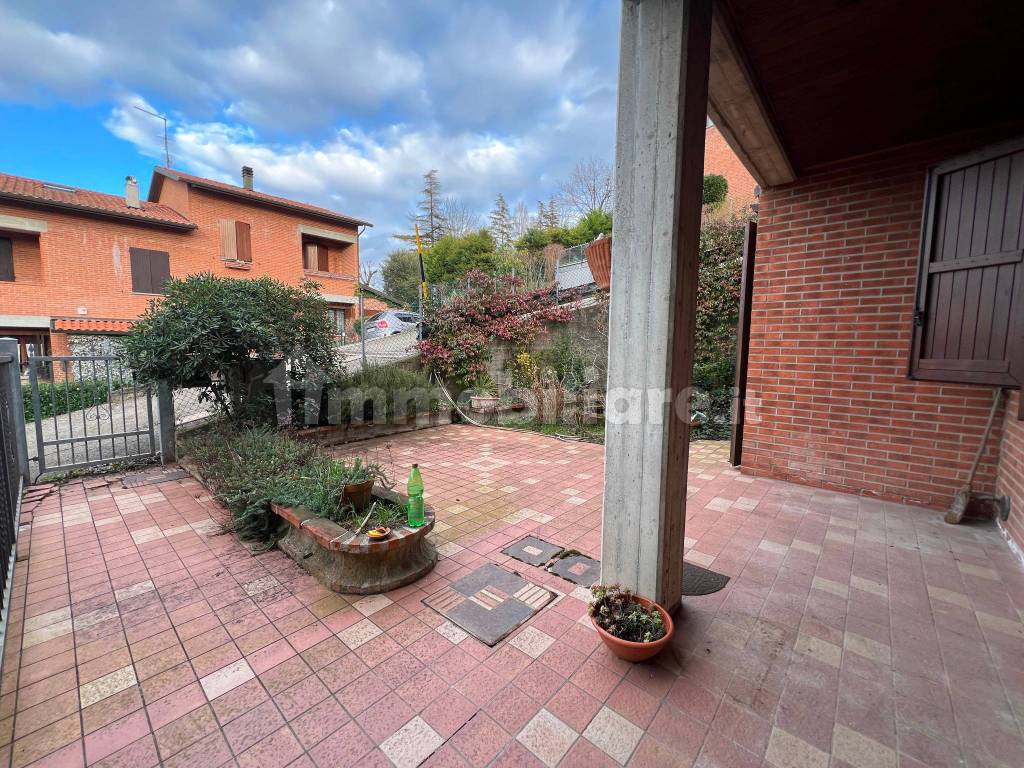 Vendita Villa a schiera in via Giovanni Romagnoli Monte San Pietro ...