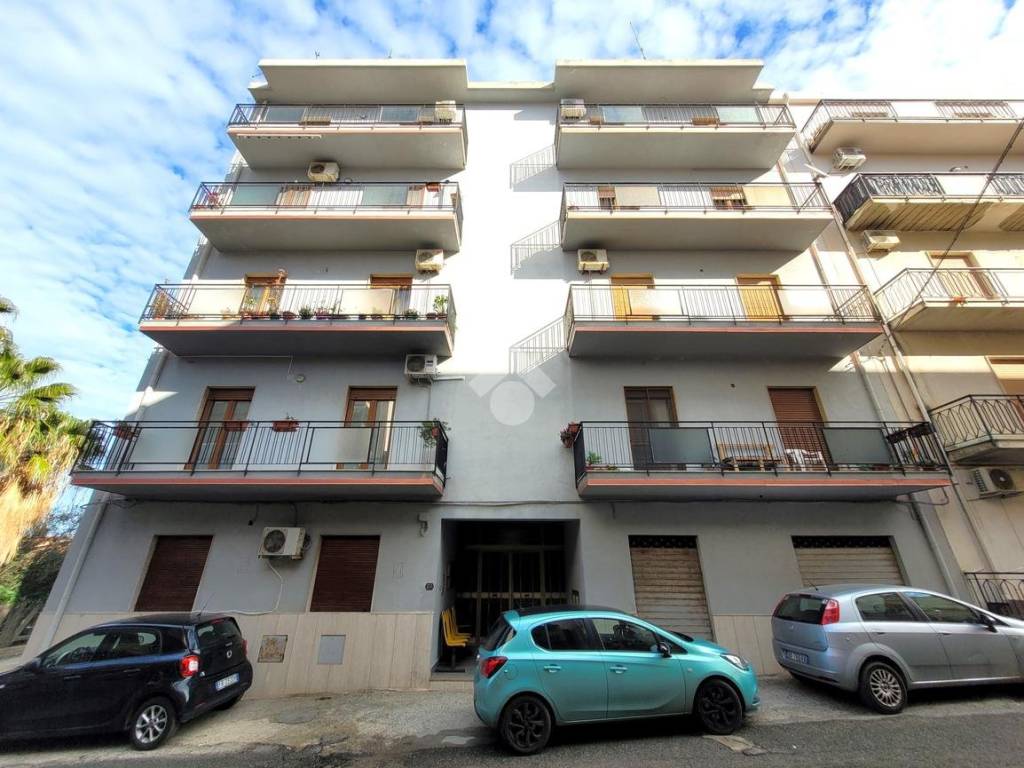 Vendita Appartamento Reggio Calabria. Trilocale in via Cartisano 73 ...