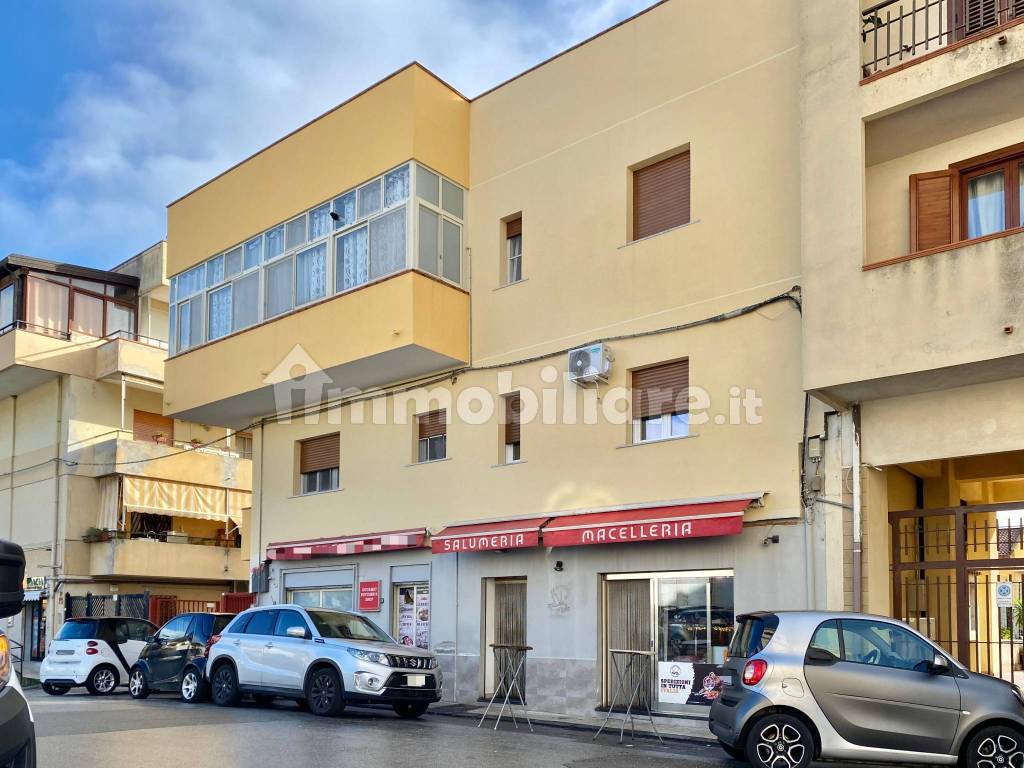 Macelleria via Giovanni Denaro, Messina, Rif. 117757703 - Immobiliare.it
