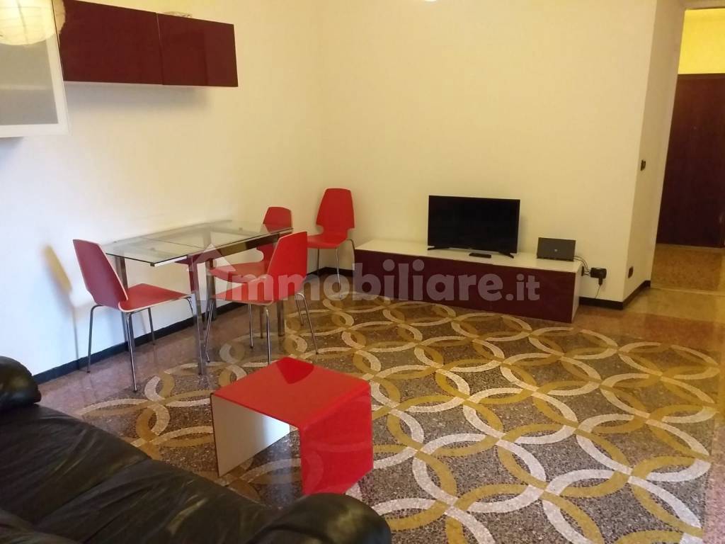 Affitto Appartamento Genova. Trilocale in salita Piano di Rocca 4 ...