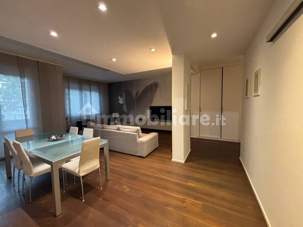 Vendita Appartamento in viale Virginia Reiter. Modena. Ottimo stato ...