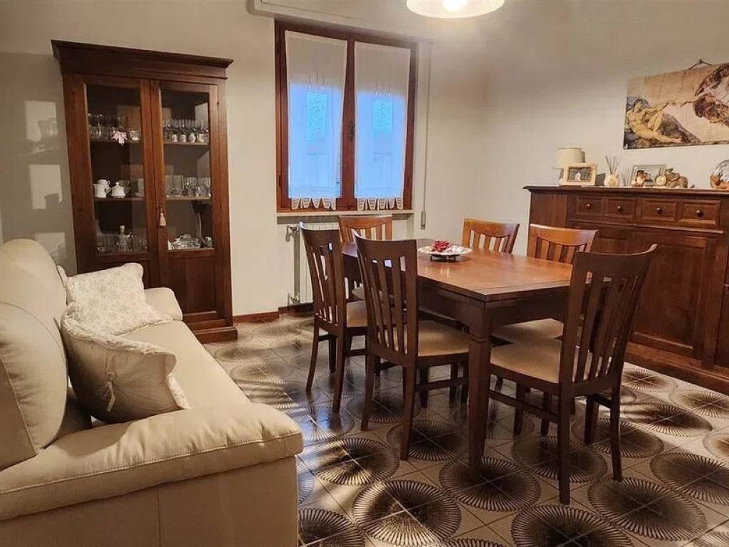 Vendita Villa unifamiliare Montale. Buono stato, 290 m², rif. 117916413
